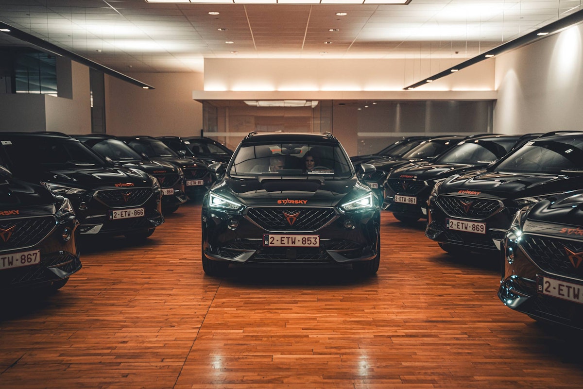 CUPRA x STARSKY : Glamour sur les routes belges